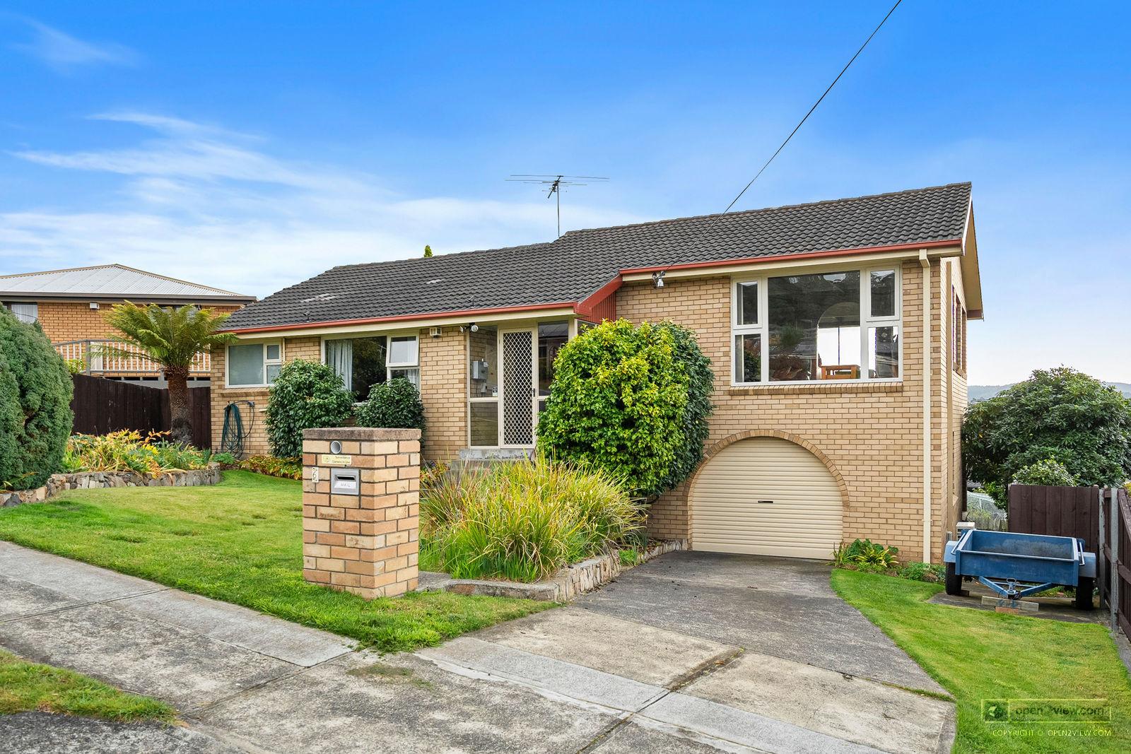 ID#817394 - 6 Kulgoa Place, Blackmans Bay, Kingborough - Open2view