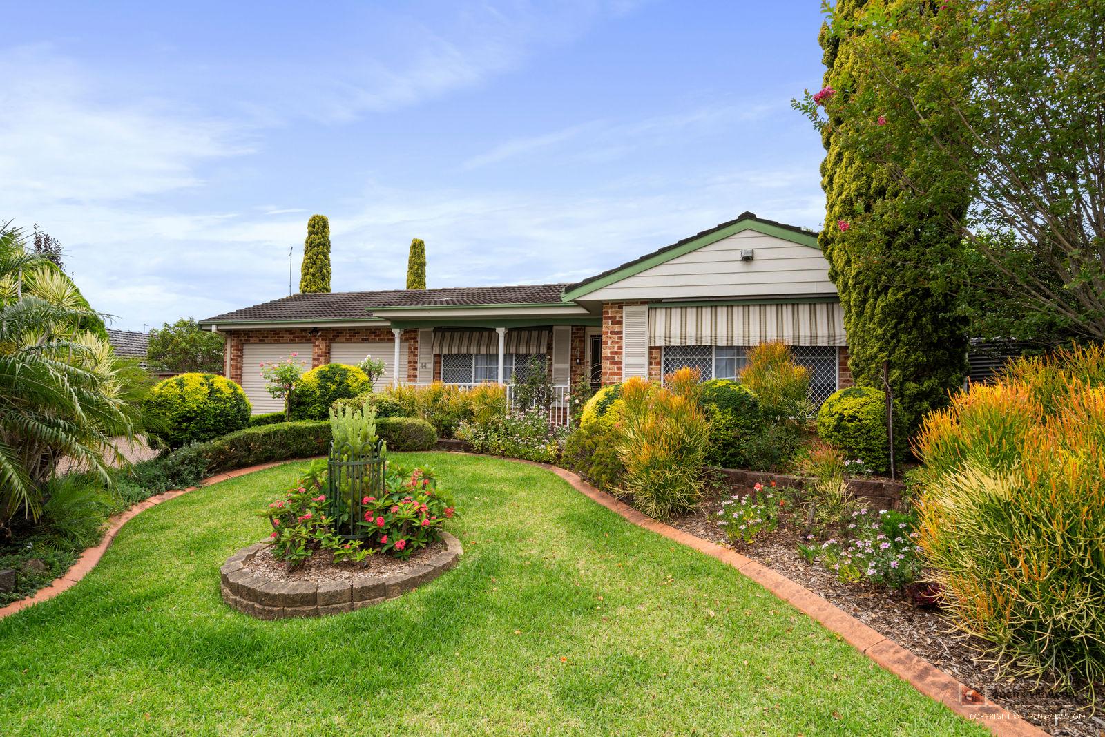 ID#934000 - 44 Strawberry Road, Casula, Liverpool / Fairfield - Open2view